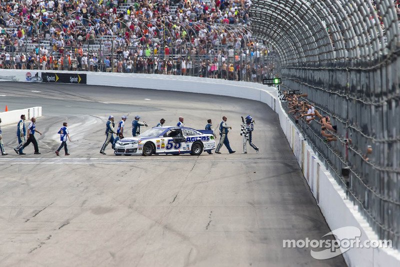 The Dream Machine finds Victory Lane at New Hampshire