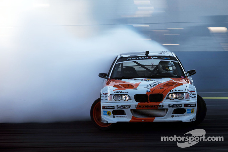 Michael Essa takes the victory and the points lead at Texas