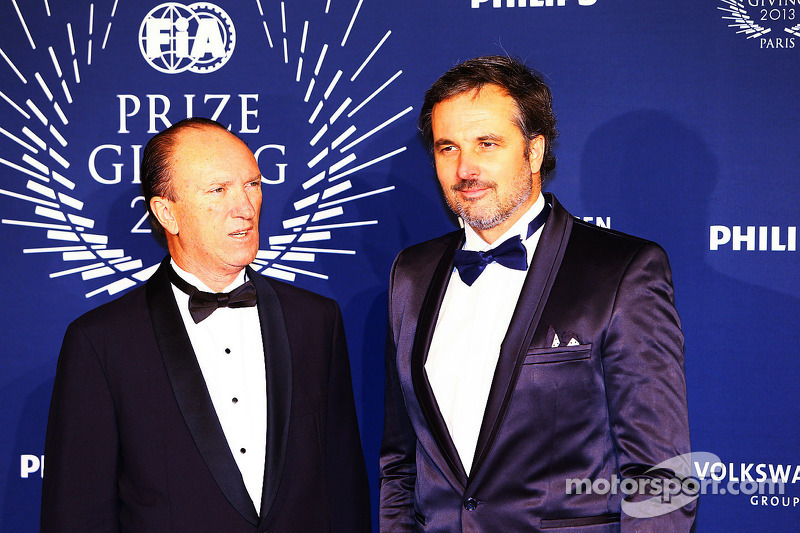 Yvan Muller and Honda crowned champions at Gala in Paris