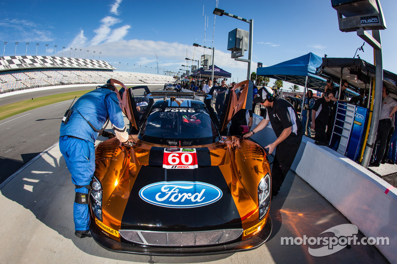 CRC Industries returns to IMSA with Michael Shank Racing