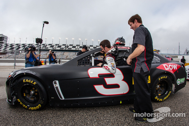 Austin Dillon to proudly carry No. 3 on his Sprint Cup Chevrolet