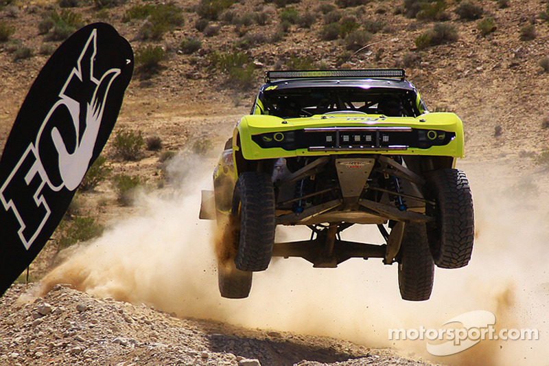 Experiencing the Mint 400 - part 2