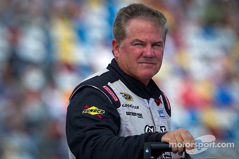 Terry Labonte says so long