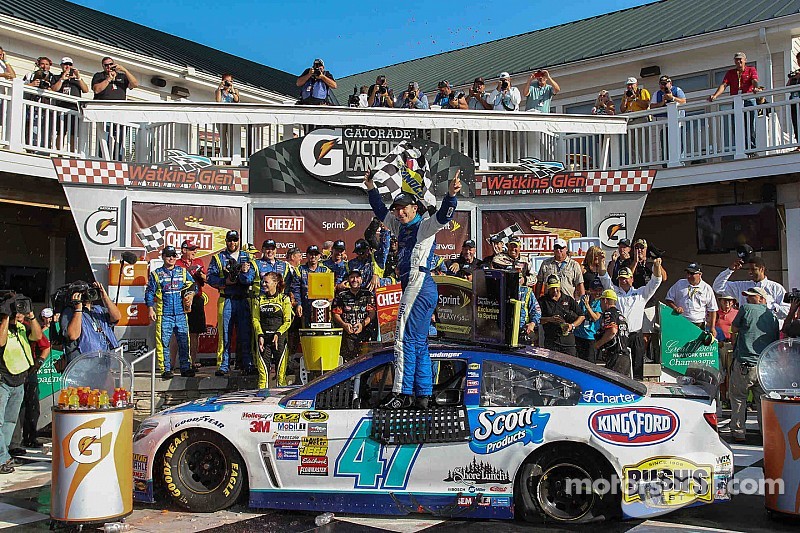 Burns returns to JTG Daugherty Racing