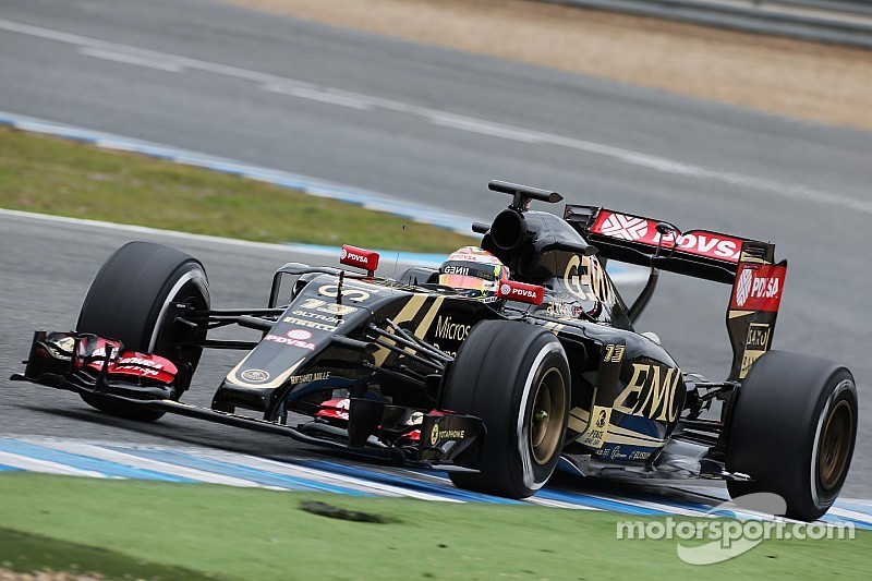 Lotus E23 takes to the track for the first time today at Jerez