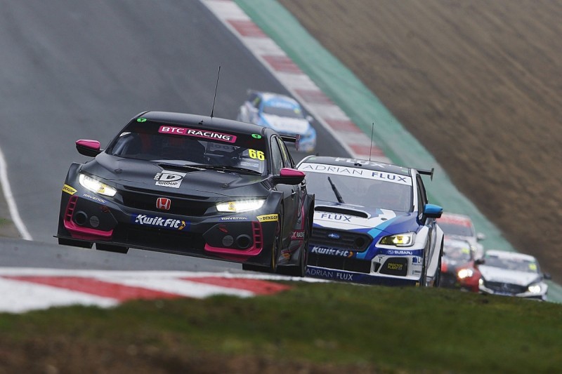 Josh Cook stays with BTC Racing for 2020 BTCC in three-car team