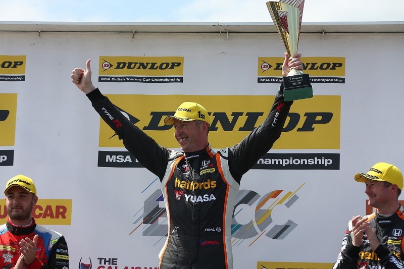Matt Neal secures his 60th BTCC win in race one at Thruxton