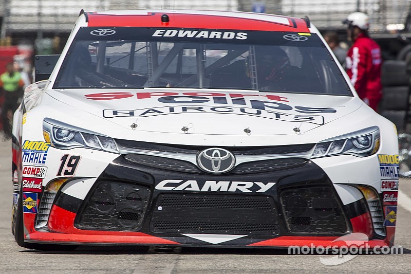 Edwards strikes first with the quickest lap in opening NHMS practice