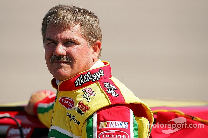 Donnie Allison, Terry Labonte headline 2018 NMPA Hall of Fame class