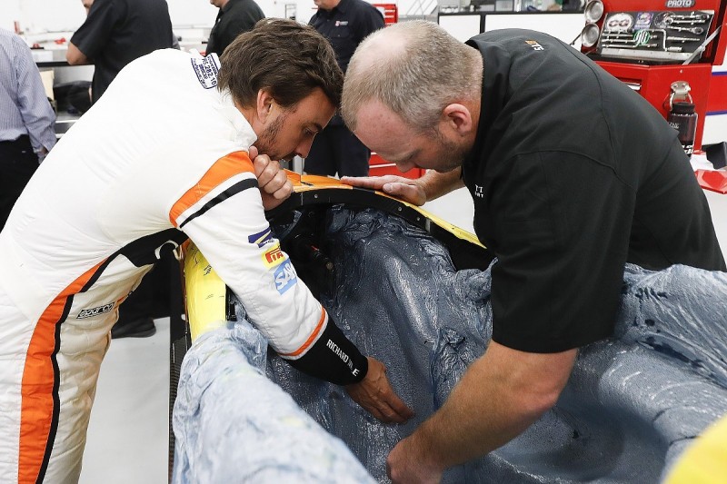 FIA working on setting F1 driver weight limit for 2019