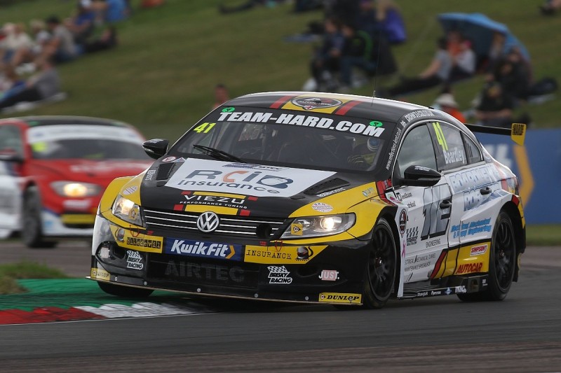 Carl Boardley gets WSR-built BMW for BTCC 2020 with Team Hard