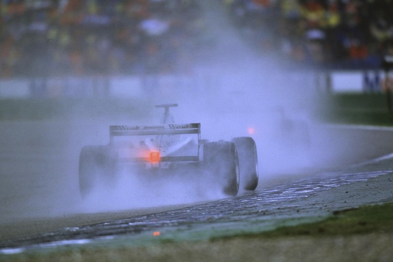 What's changed in F1 since Alonso made his 2000 testing debut