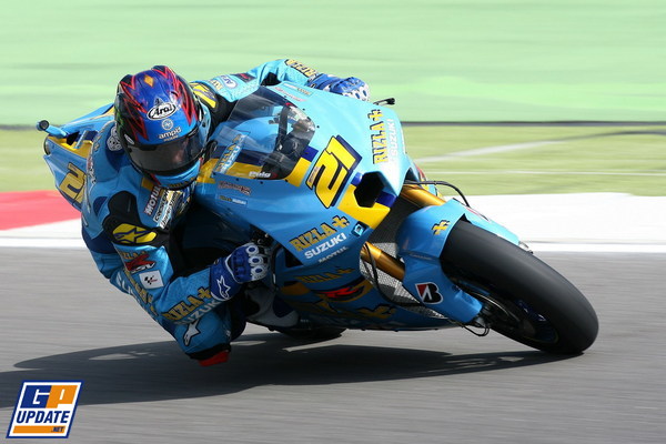 Suzuki maakt zich op voor Rizla Racing Day