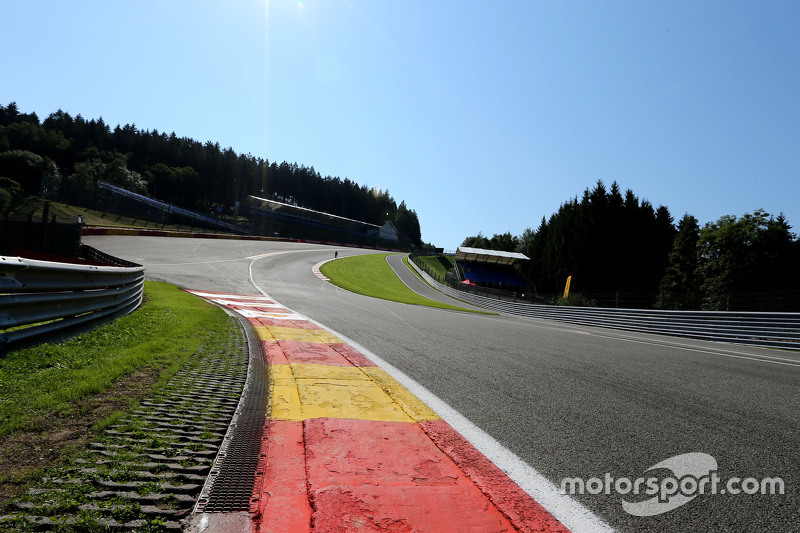 Eau Rouge, la curva preferida de los pilotos