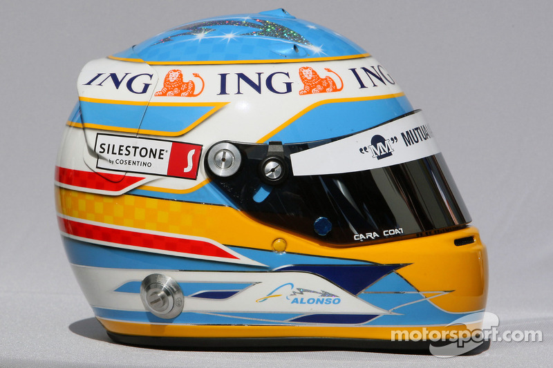 Evolution of Lewis Hamilton's helmet : r/formula1
