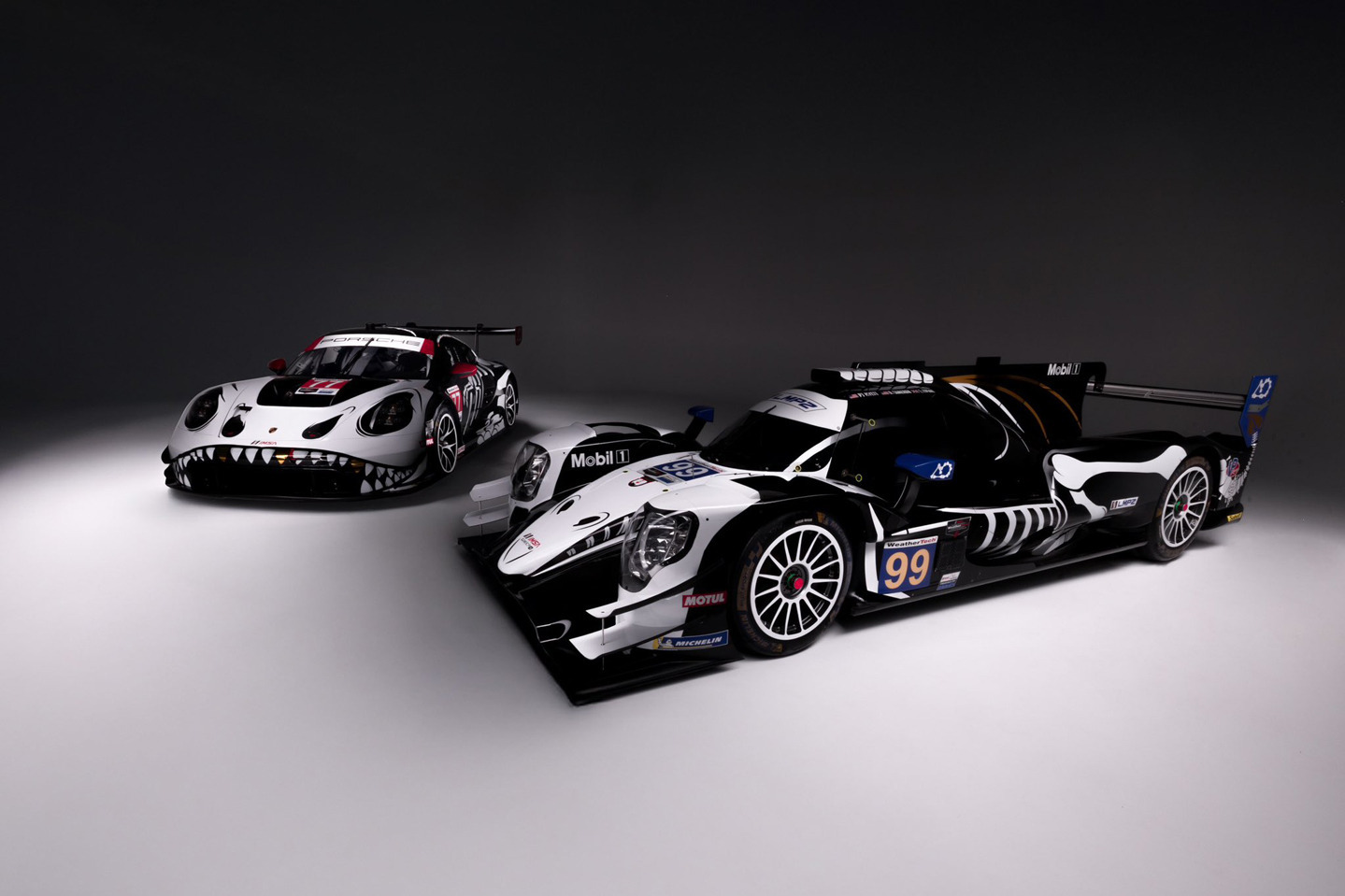 Rexy e Spike versione scheletro: ennesima genialata AO Racing per la ...